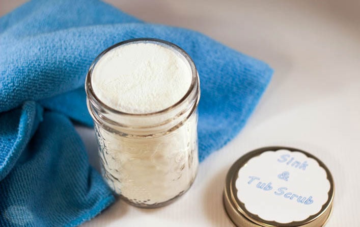Easy DIY Scrub for Tub and Sink Cleaning | A Magical Mess