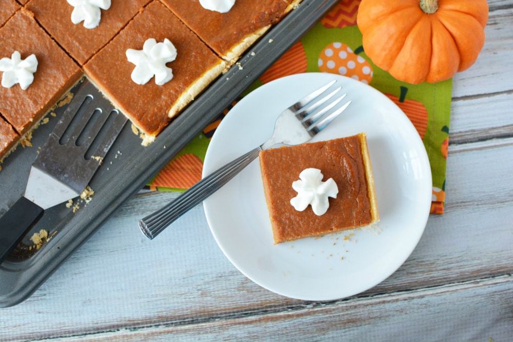 Pumpkin Pie Squares Recipe for Larger Crowds -A Magical Mess