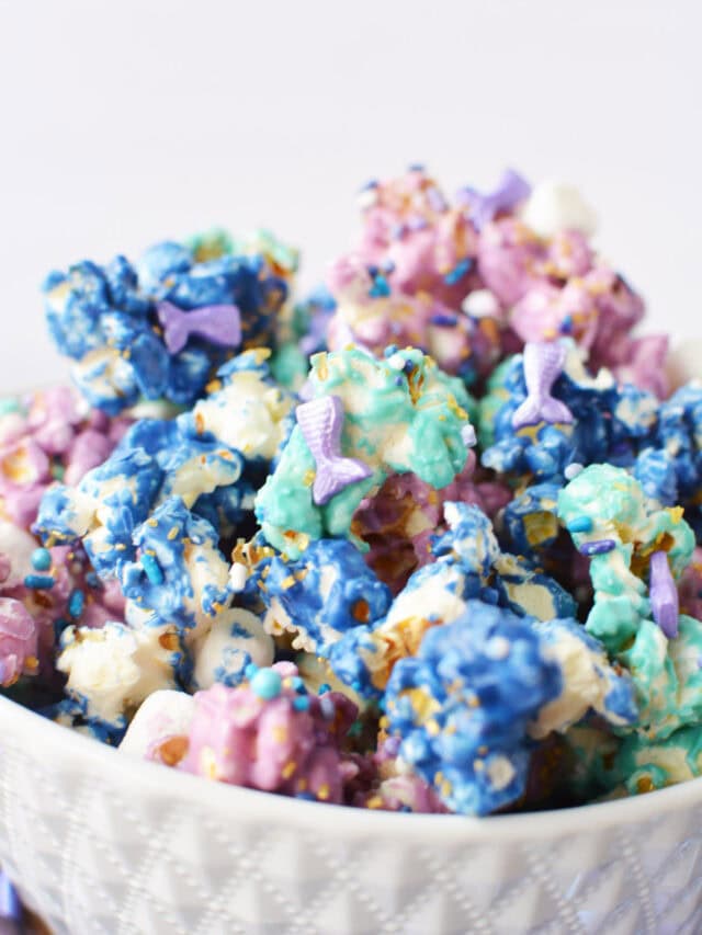 Easy Magical Mermaid Popcorn Recipe | A Magical Mess