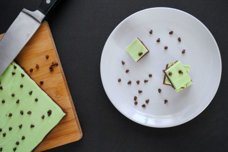 17 Sweet Mint Chocolate Desserts Perfect for Every Occasion | A Magical ...
