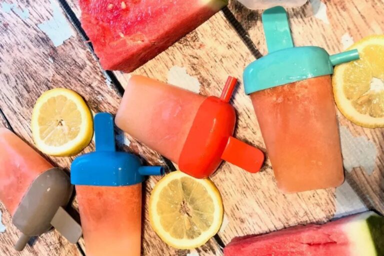 16 Tasty Popsicle Recipes to Cool Down This Summer | A Magical Mess